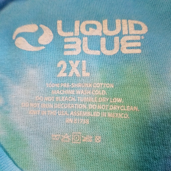 Liquid Blue | Shirts | Liquid Blue Alice In Wonderland Who Are You 200s ...